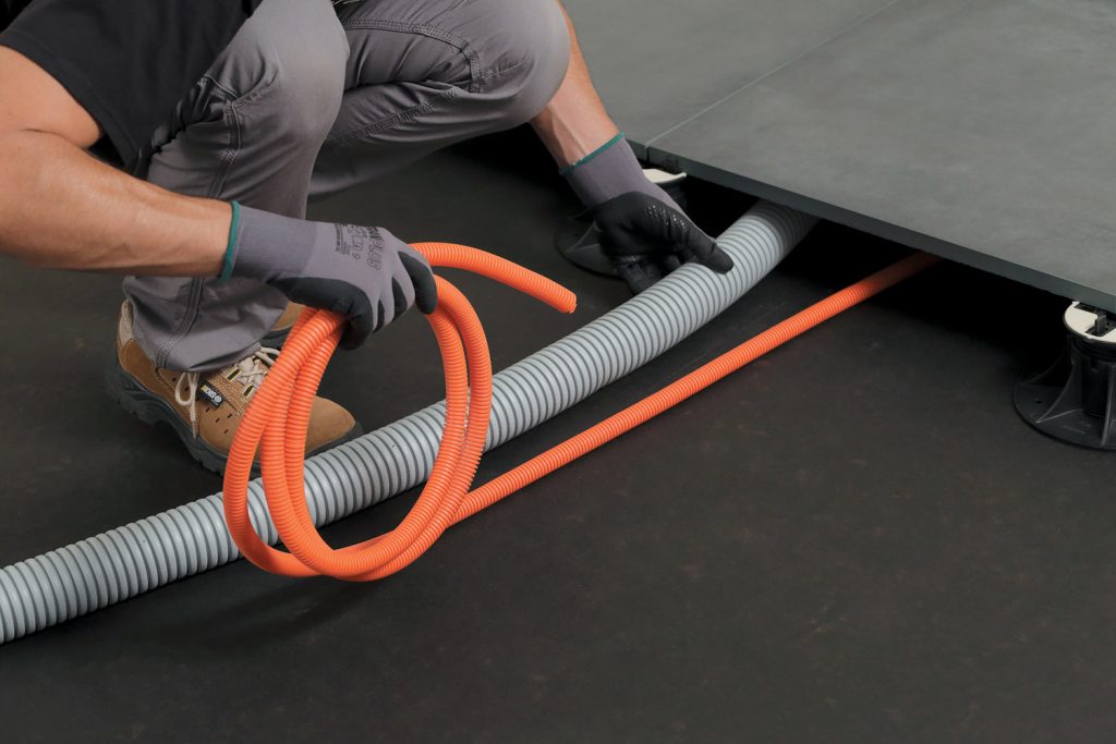 Carrelage clipsable 2cm - Comment réaliser une Pose sur plots